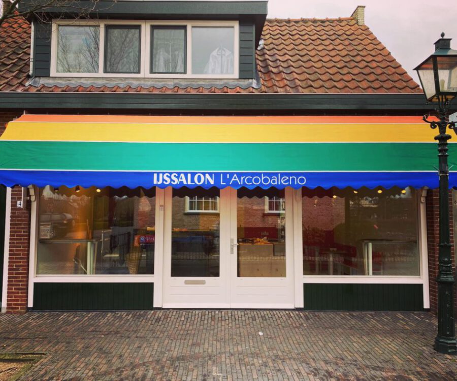 Raamdecoratie op maat - Zonwering - Projecten - Den Haag